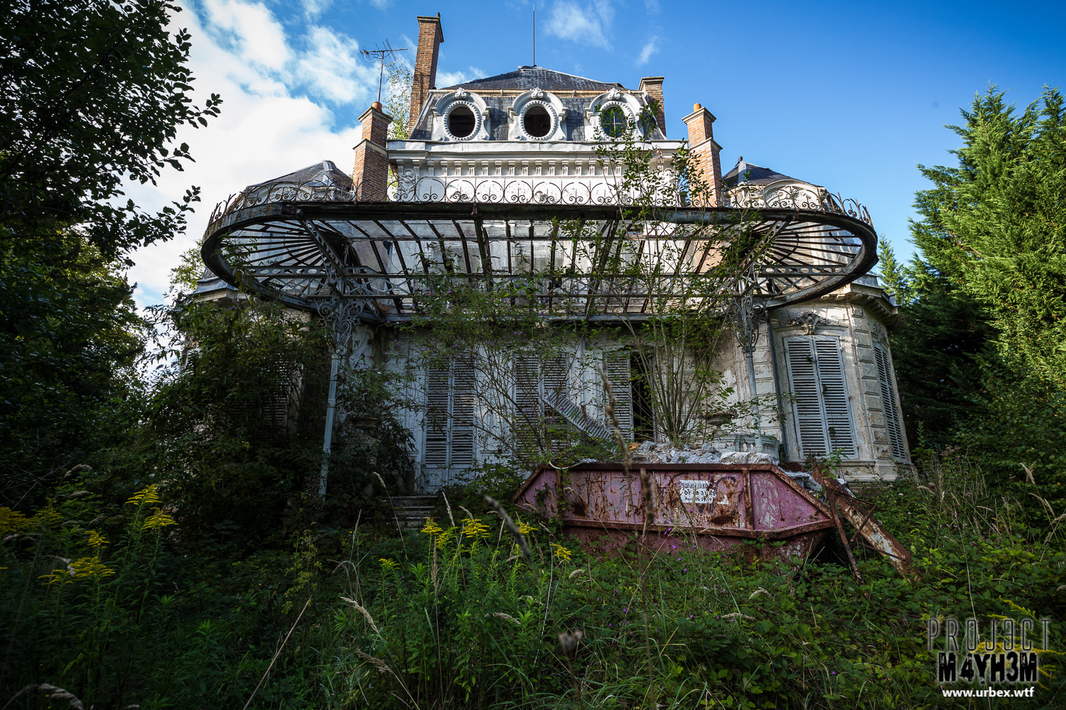 Urbex: Château Verdure, France - September 2015 - PROJ3CTM4YH3M Urban ...