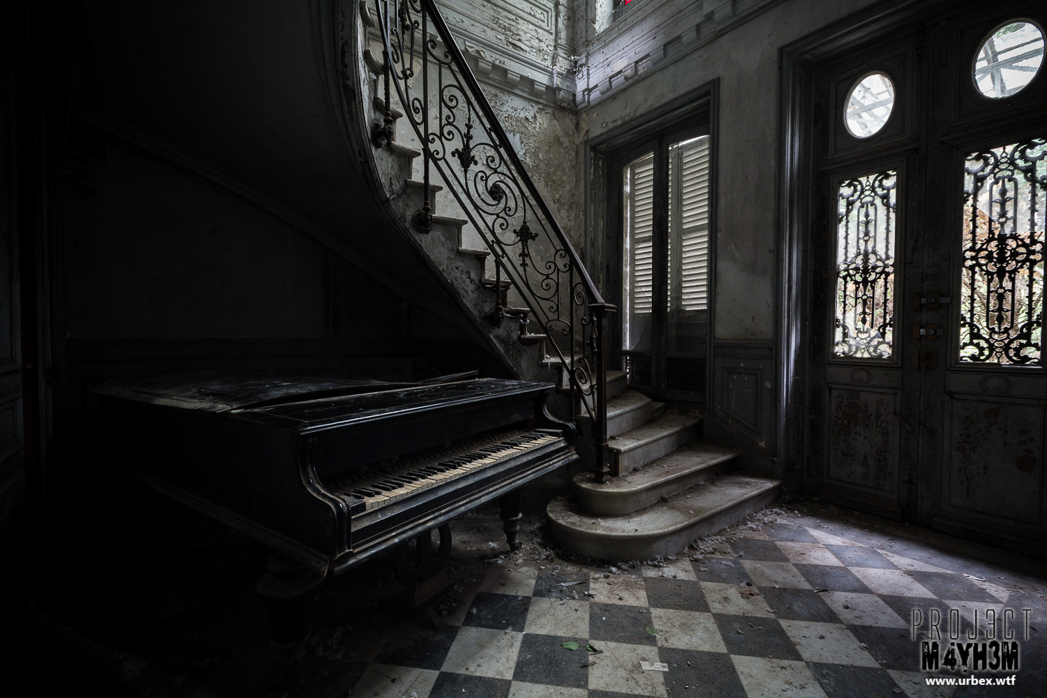 Urbex: Château Verdure, France - September 2015 - PROJ3CTM4YH3M Urban ...